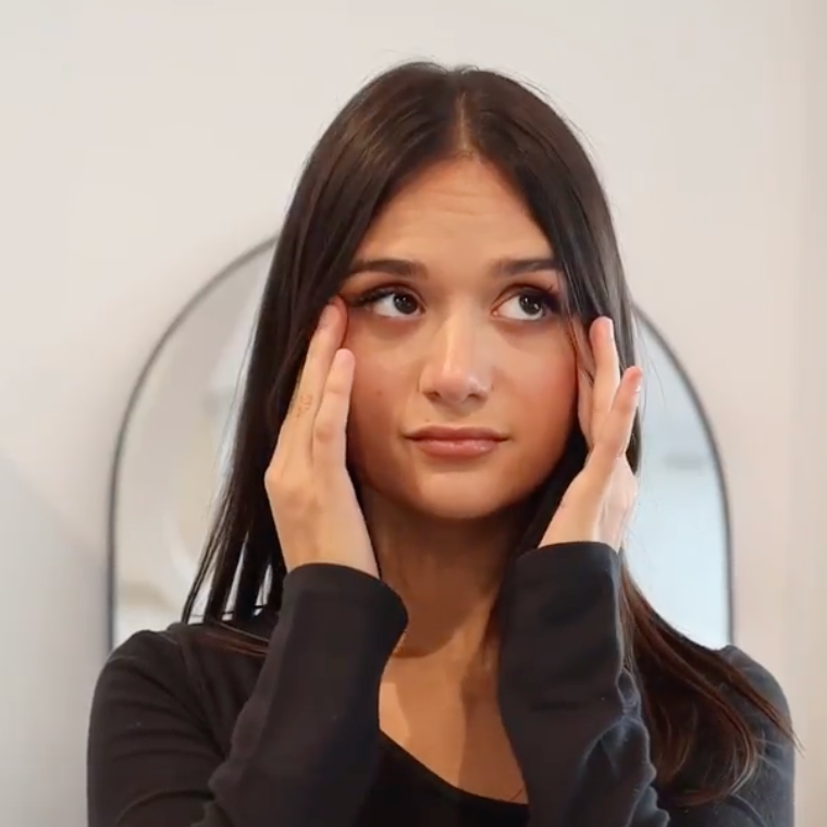 Aelo Australia | Eye Drops for Red and Dry Eyes